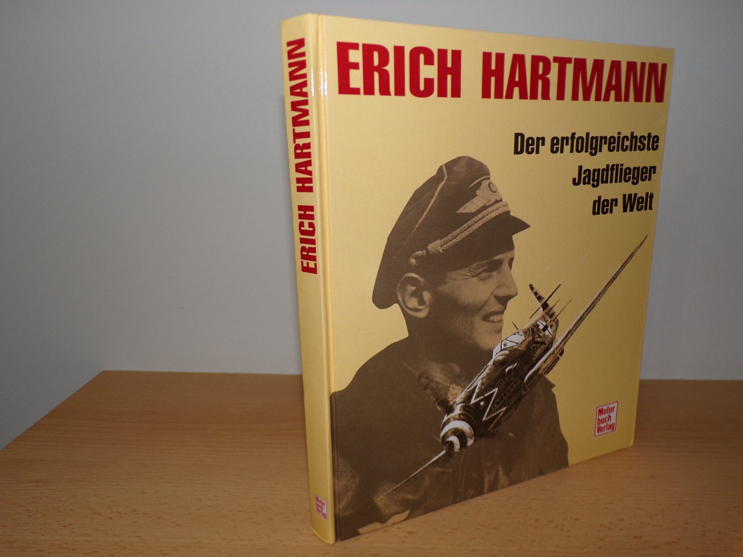„Der Jagdflieger Erich Hartmann“ (Ursula Hartmann) – Buch gebraucht ...