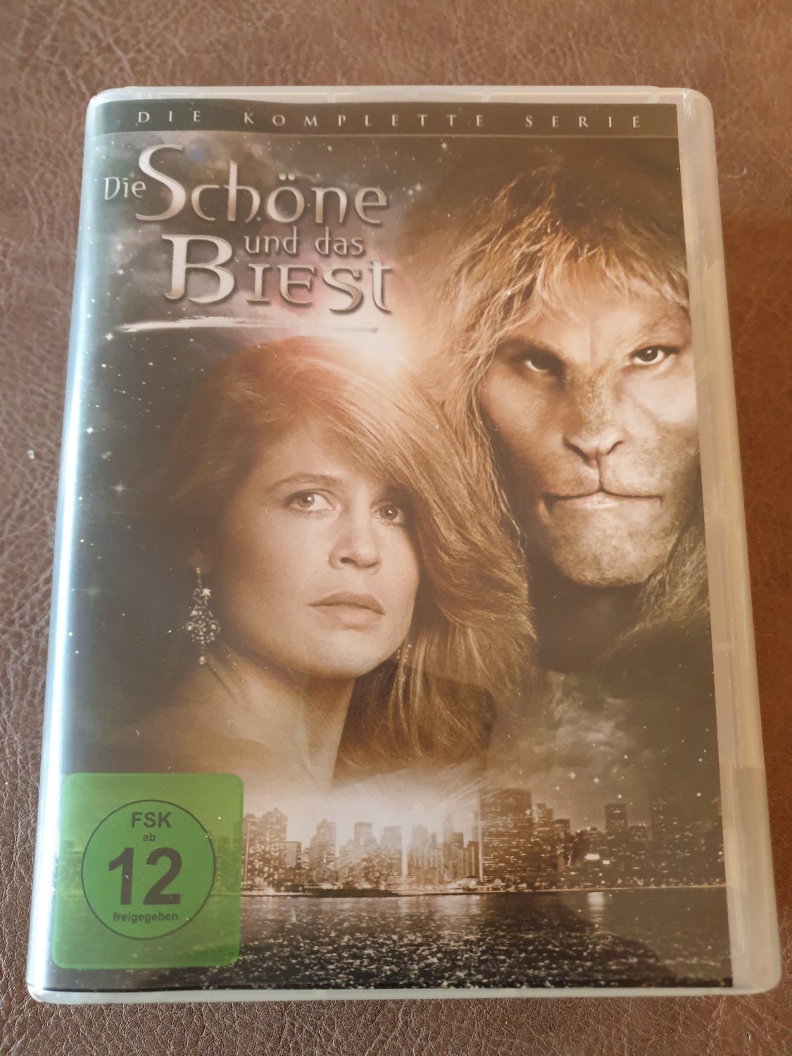 „Die Schöne und das Biest - Die komplette Serie DVD-Box“ (Ron Koslow ...
