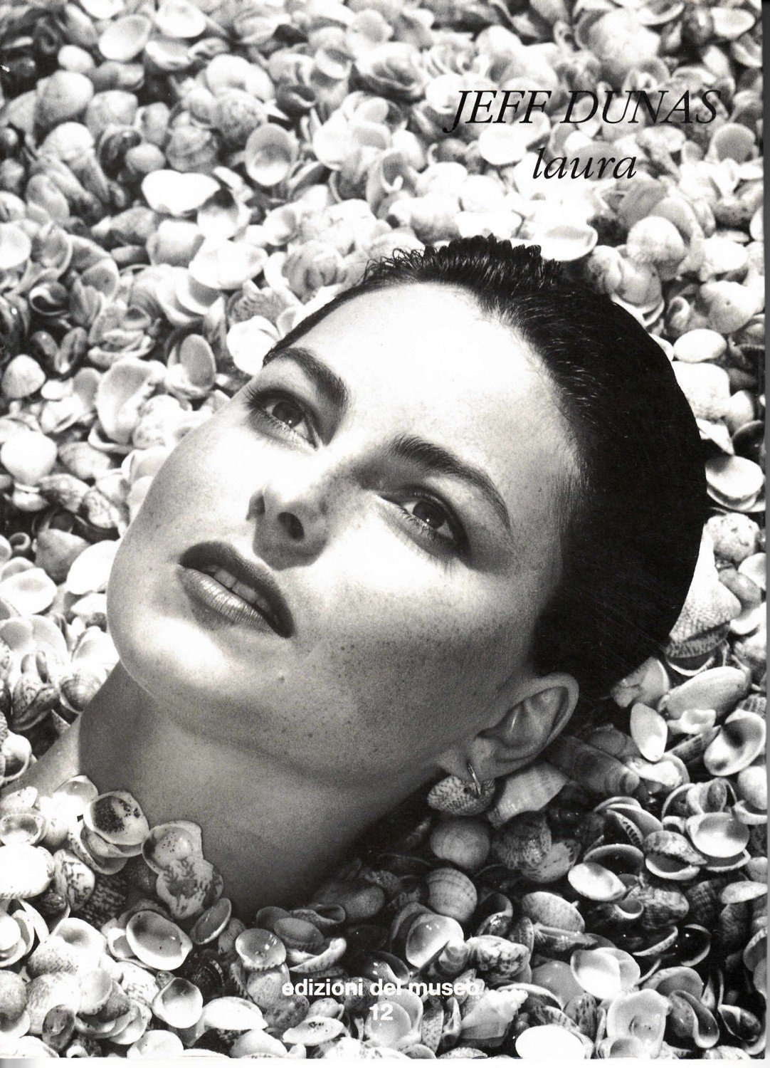 Laura Buch's Instagram, Twitter & Facebook on IDCrawl