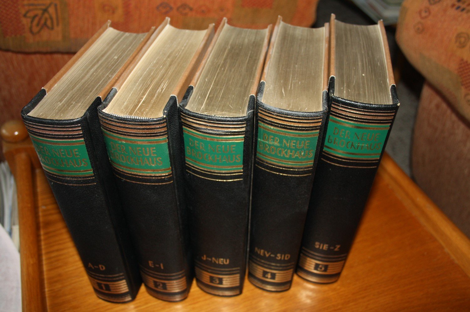 „DER NEUE BROCKHAUS.“ – Buch antiquarisch kaufen – A01EJgib01ZZQ