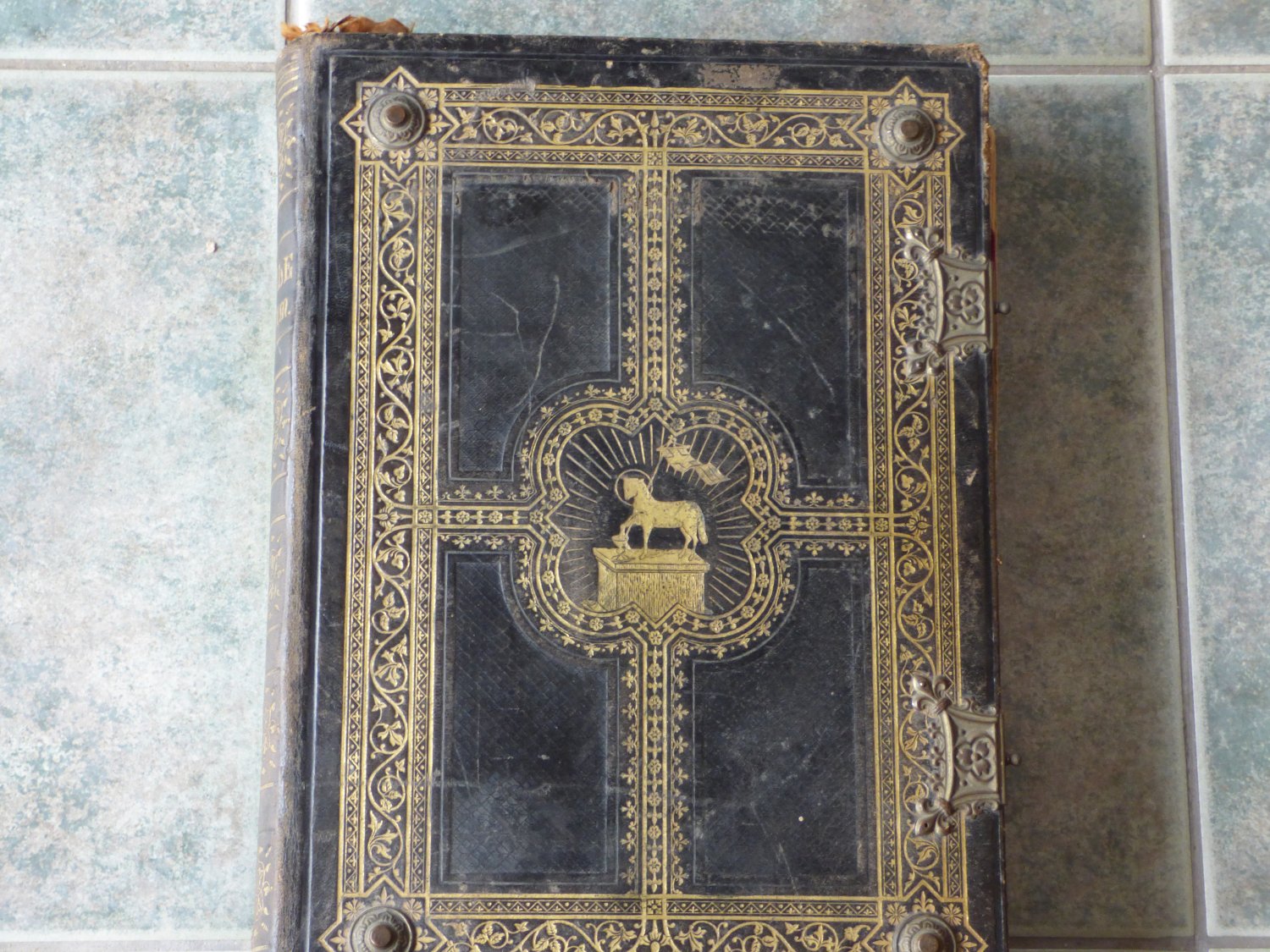 „MISSALE ROMANUM EX DECRETO SACROS.“ – Buch antiquarisch kaufen – A02jWWfd01ZZ8