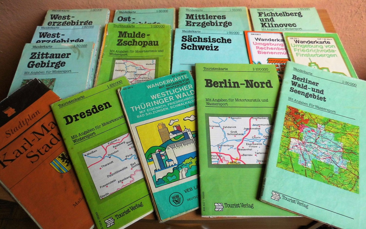 „Konvolut Landkarten DDR 14 Stück Wanderkarten und …“ – Buch gebraucht ...