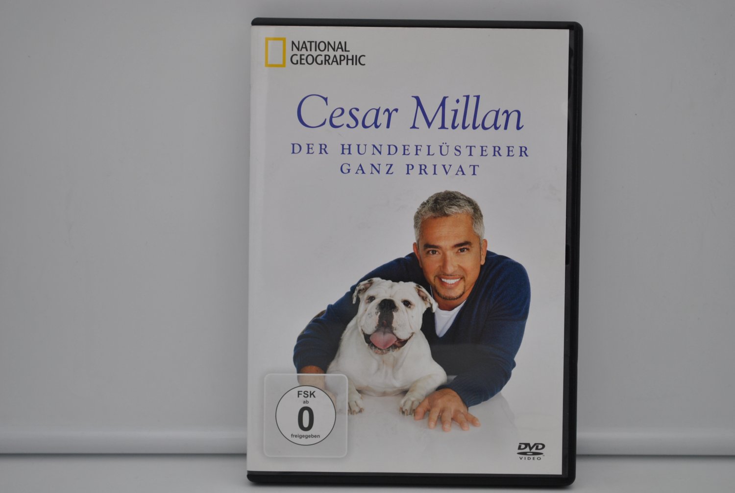 „Cesar Millan, Der Hundeflüsterer ganz privat“ – Film gebraucht kaufen ...