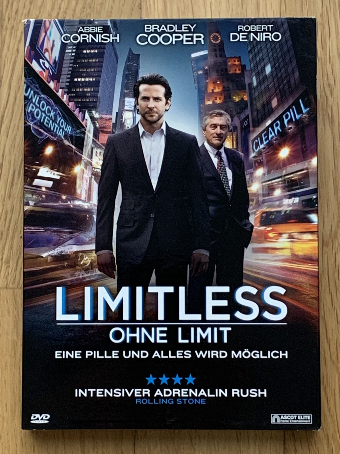 „Limitless - Ohne Limit - Eine Pille und alles wird“ – Filme gebraucht ...