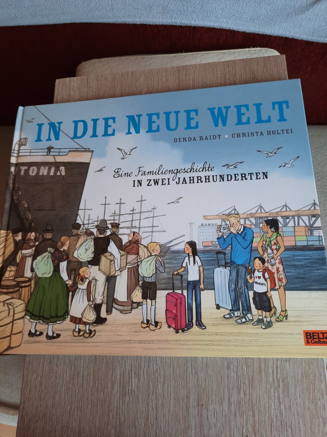 „Raidt, Gerda; Holtei“ – Bücher gebraucht, antiquarisch & neu kaufen