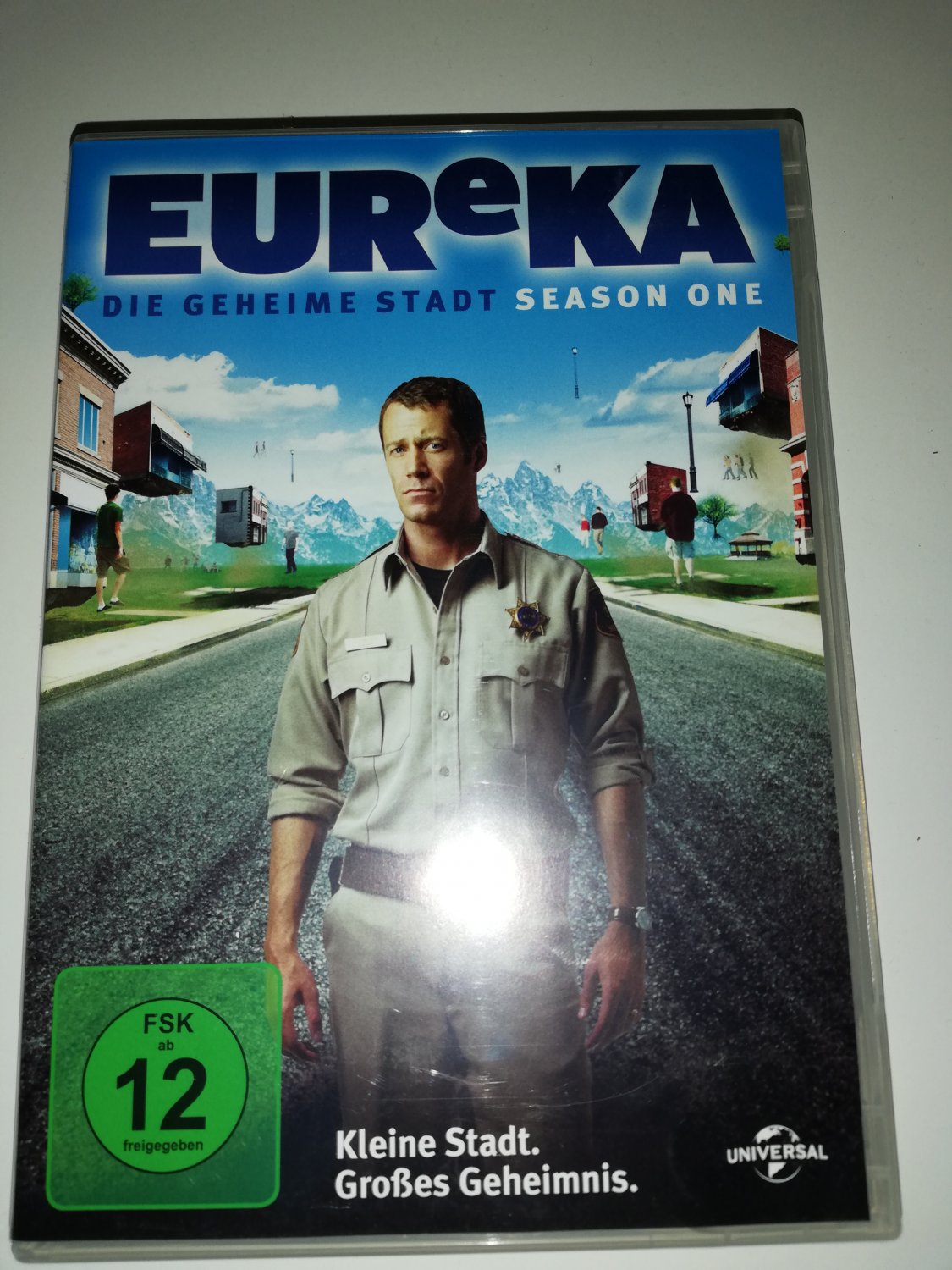 „Eureka Season One“ – Film gebraucht kaufen – A02FYZ4L11ZZR