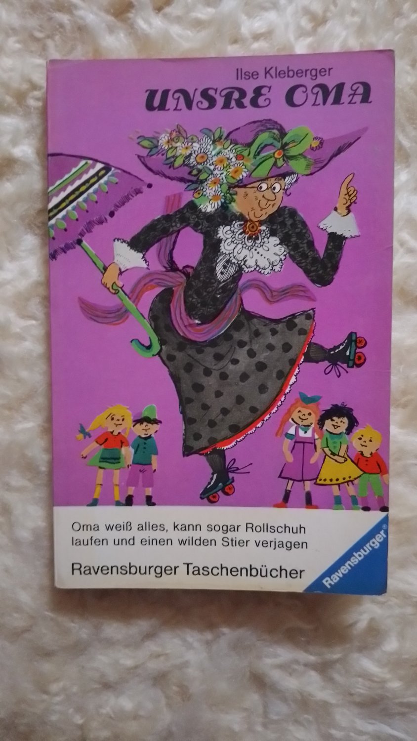 „Unsre Oma ; mit Zeichnungen von Rolf Rettich“ (Ilse Kleberger) – Buch ...
