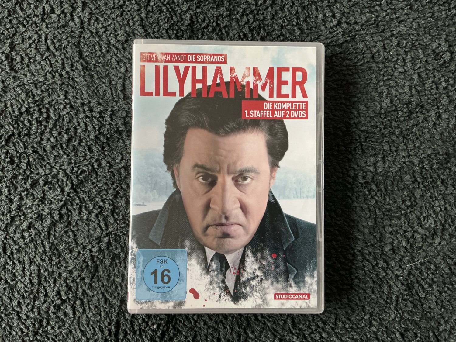 „LILYHAMMER - komplette Staffel 1“ – Film gebraucht kaufen – A02Hj3BU11ZZs